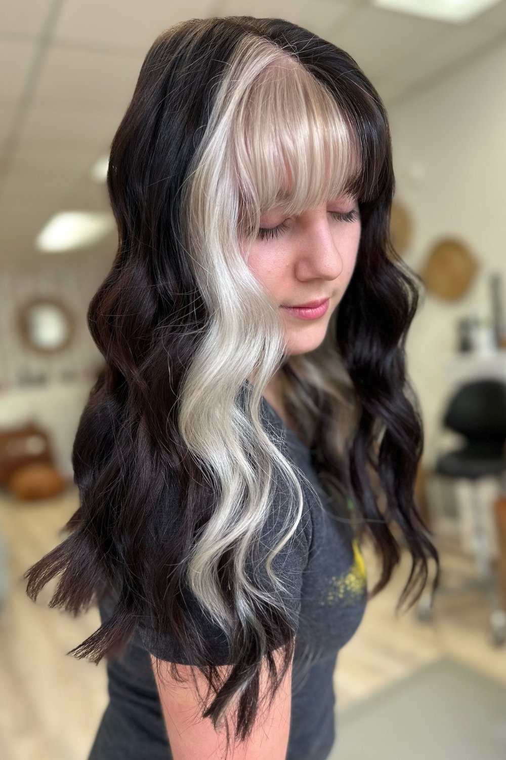 35 Colorblock Hair That Will Transform Your Look In 2025 – The Mom Beauty