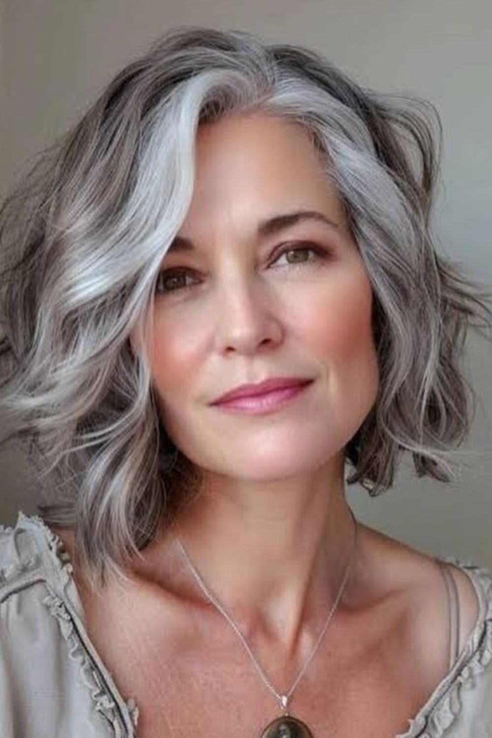 Dark Grey Hair Color Ideas For Anyone Ready To Go Bold – The Mom Beauty